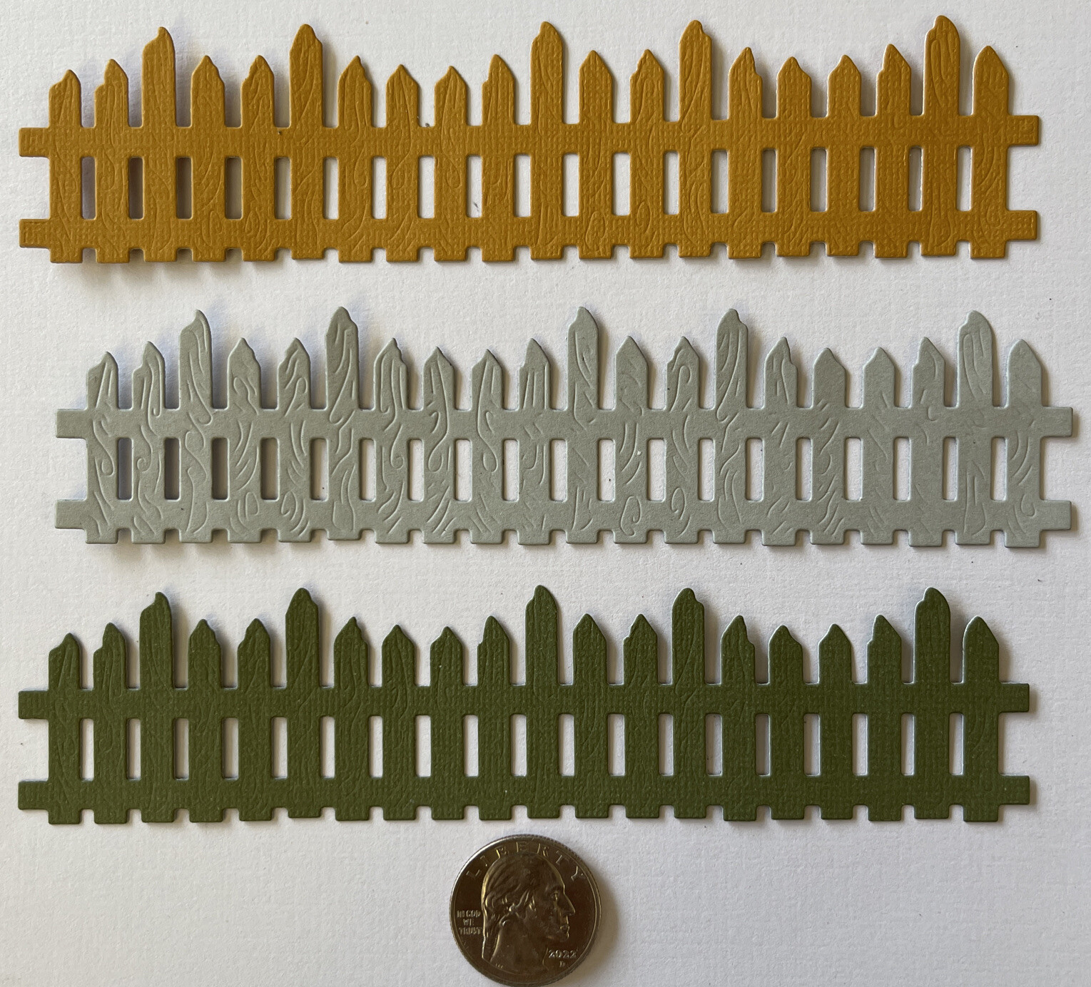 JAGGED PICKET FENCE Die-Cut(3pc)6-1/4" x1-1/4"Garden •Trees•Garden•Yard ...