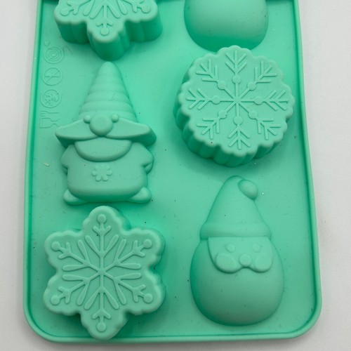 CWC Silicone Ice Candy or Soap Molds, 2 Santa Trays & 2 Gnome ...