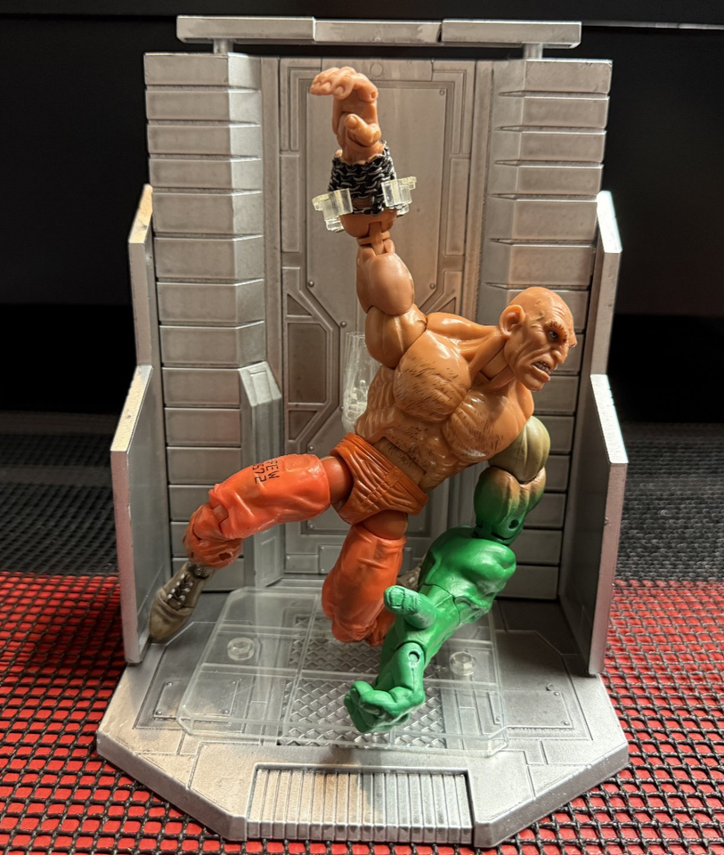 Marvel Legends Classics - Absorbing Man Incredible Hulk ToyBiz 6” Loose ...
