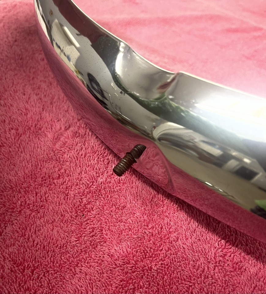 1965 Schwinn Deluxe Stingray Razor Edge Front Fender w/ Bolt 1966 1967 ...