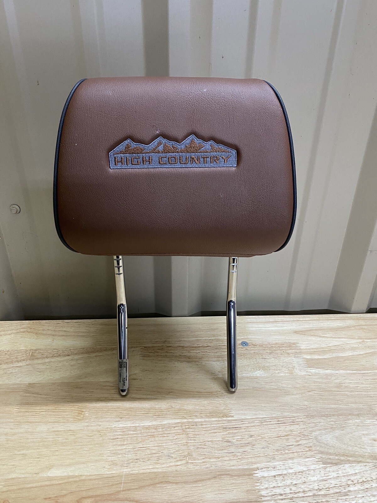 2018-2020 Chevrolet Traverse High Country Headrest Passenger Right Side ...