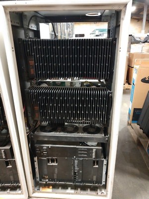 Motorola Quantro Quantar 800 MHz High Power Repeater Base Station Unit ...