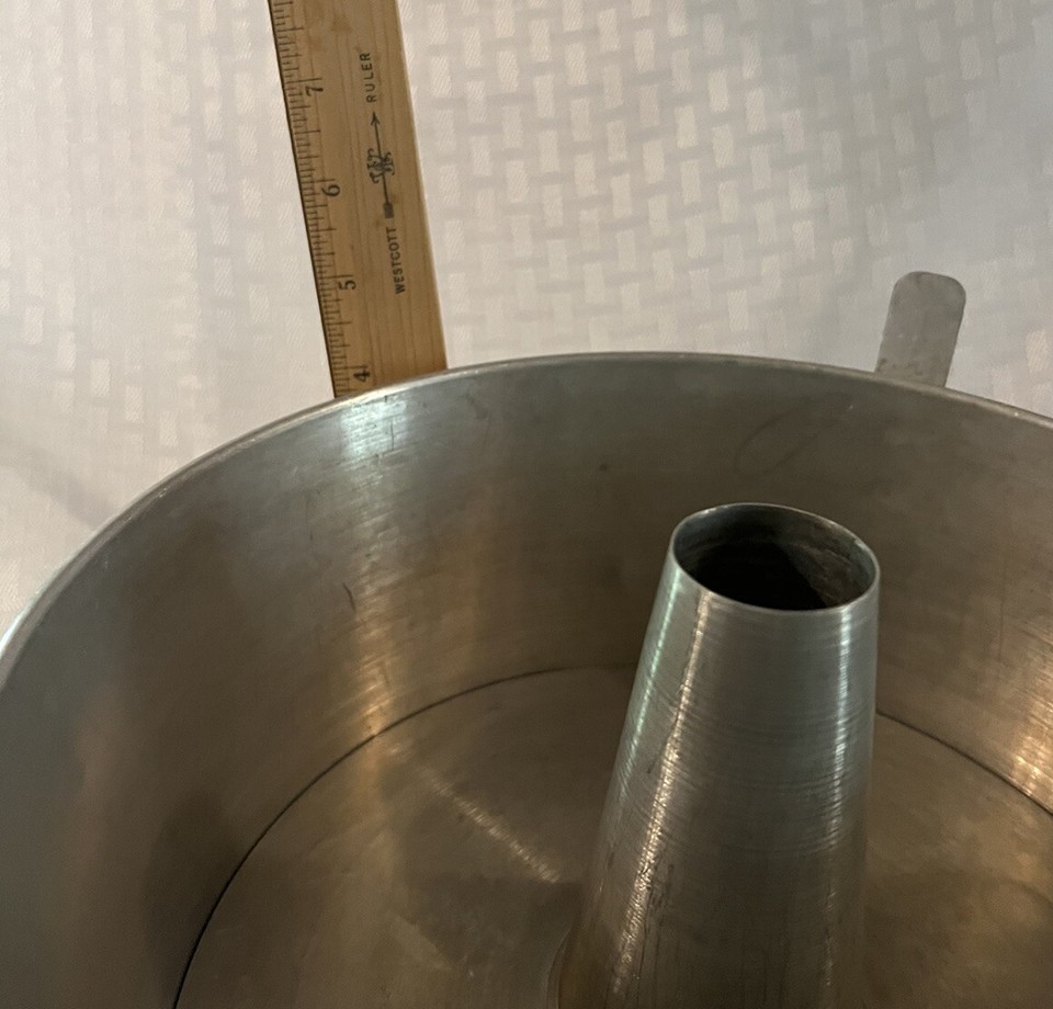 Wear-Ever 10x4” Pound Or Angel Food Cake Tube Pan Two Piece Vintage | eBay