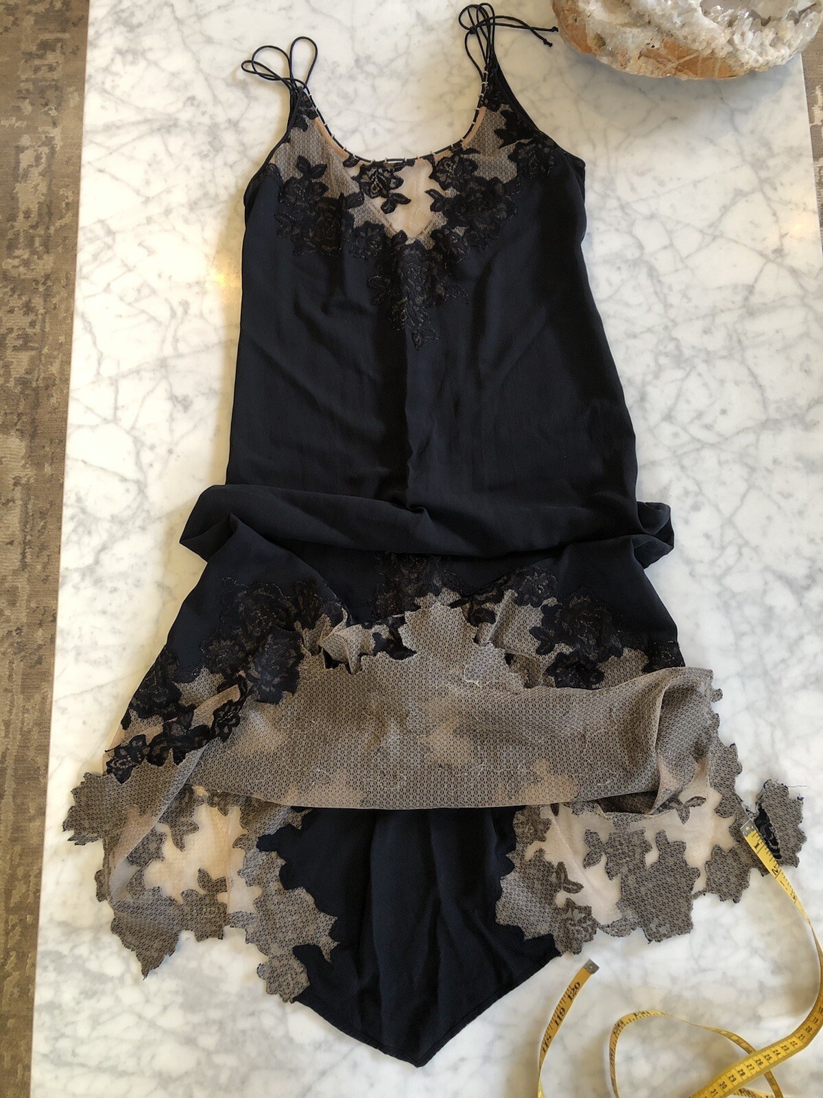 LA PERLA SEXY BLACK SILK SEMI SHEER LACE NEGLIGEE GOWN NIGHTGOWN Flaw ...