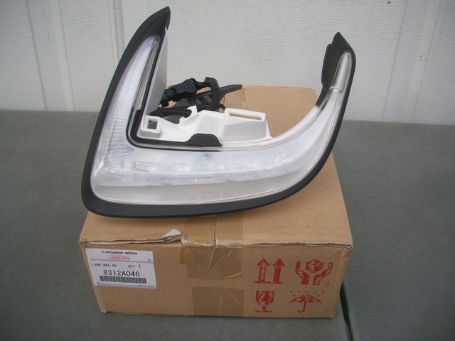 8312A046 Mitsubishi Lamp ASSY Side Marke Genuine OEM Part for sale ...
