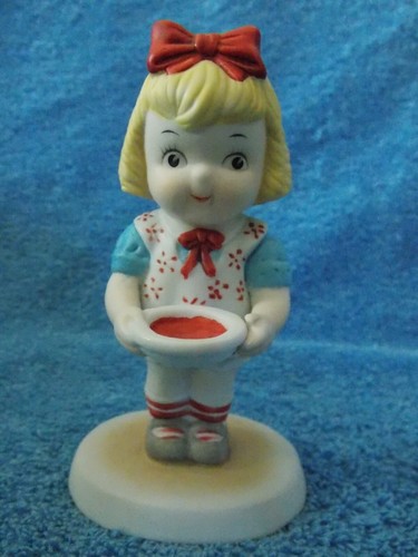 1993 Campbell's Soup Kids Girl Holding Soup Porcelain Figurine | eBay