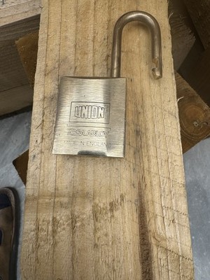 Union Assa Abloy, Solid Brass Secure Padlock 2 X Security Cut Coded ...