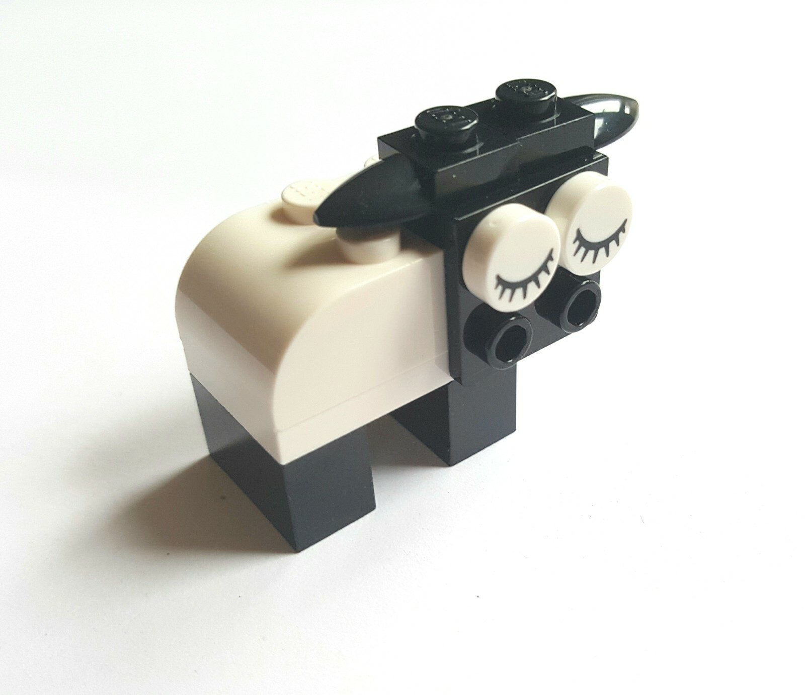 LEGO Sheep Herd/ Flock of 3 with Grass Mini Build - Farm Animals | eBay