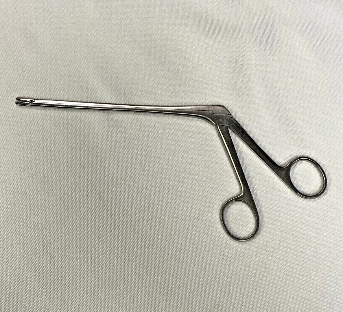 Aesculap FF534 Caspar Rongeur Straight 4mm x 14mm x 6" w/ Teeth ...