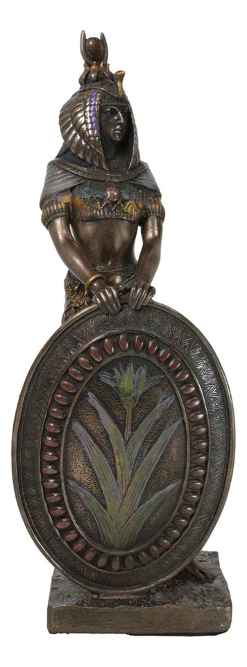 Egyptian Goddess Of Magic & Motherhood Isis Ra With Reed Shield ...