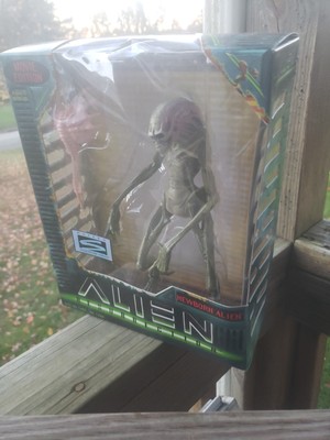1997 Kenner Hasbro Signature Series NEWBORN ALIEN Resurrection Movie ...