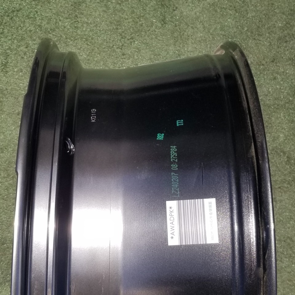 NEW Factory GMC Wheel Denali Ultimate 22 in OEM Sierra Yukon 86821924 ...