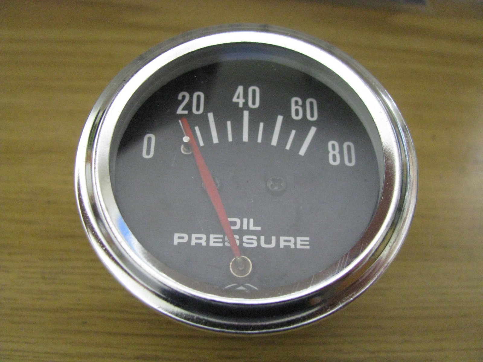NEW Old stoke-Auto Meter-Oil Pressure Gauge For 6 And 12 Volt Systems ...