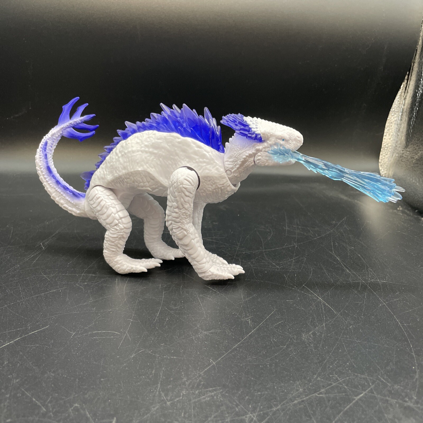 Shimo Figure Godzilla X Kong New Empire | Grelly USA