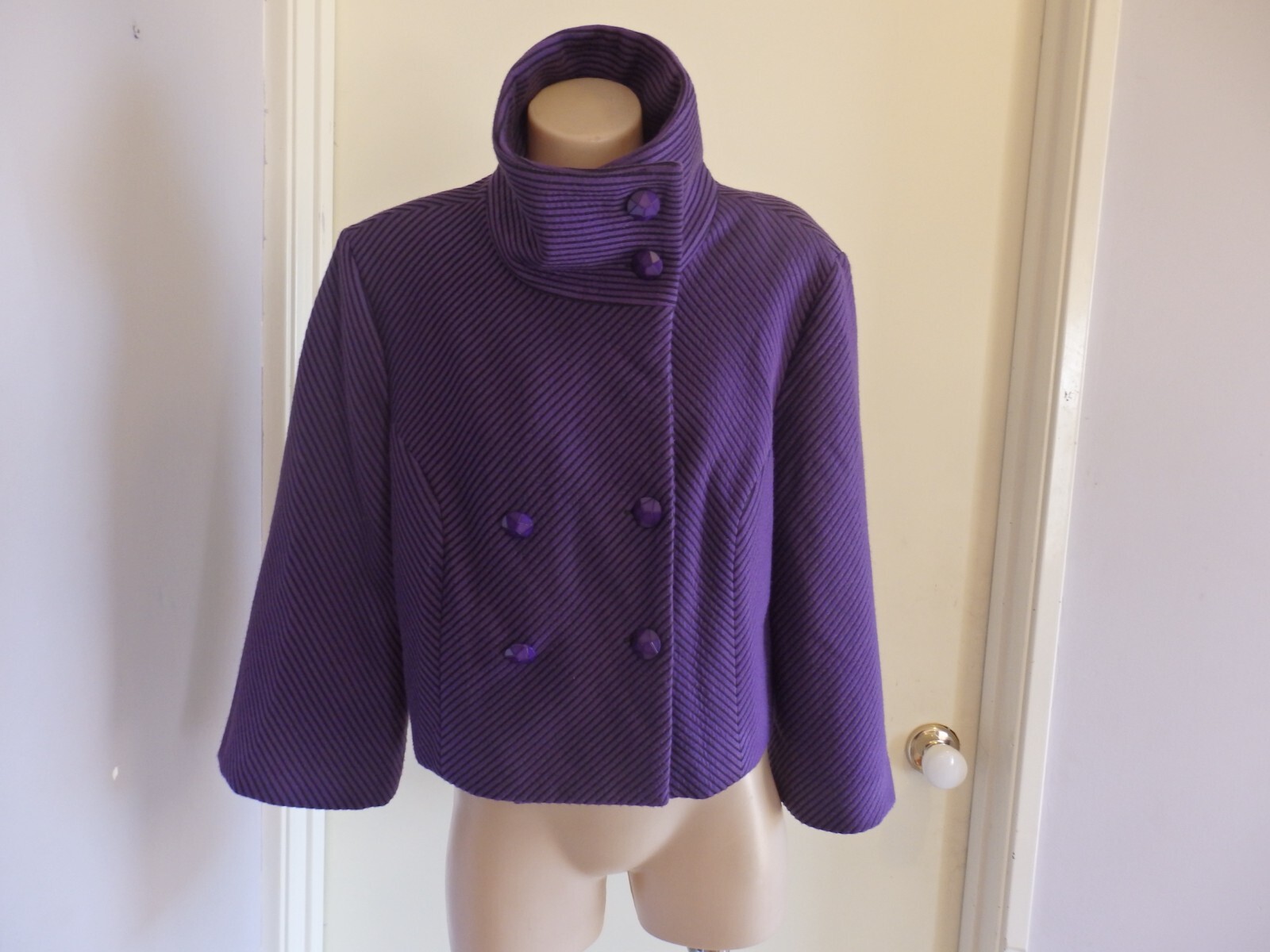 JOSEPH RIBKOFF STRIPED SHORT CROPPED BOXY PURPLE BUTTON UP JACKET SIZE ...