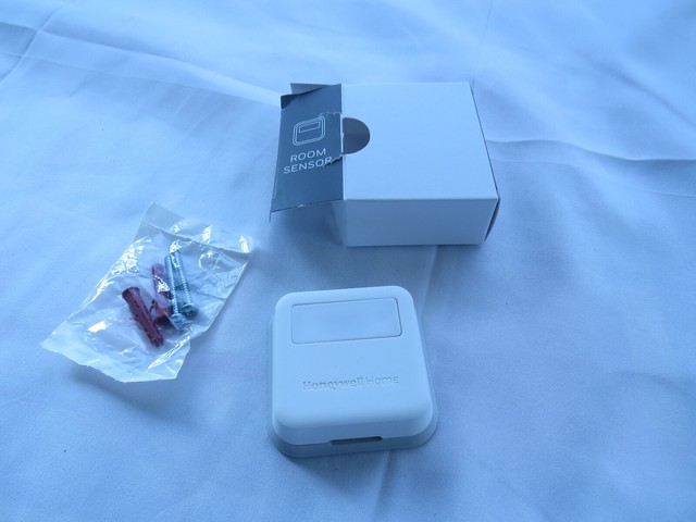 Honeywell Redlink Room Sensor Model C7189R2002 For Honeywell T9 T10 ...
