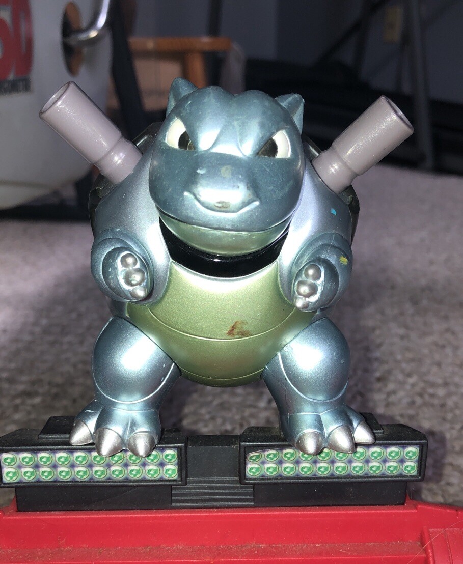 Pokemon Hydro Pump Water Squirting Shiny Blastoise figure- 2000 Hasbro ...