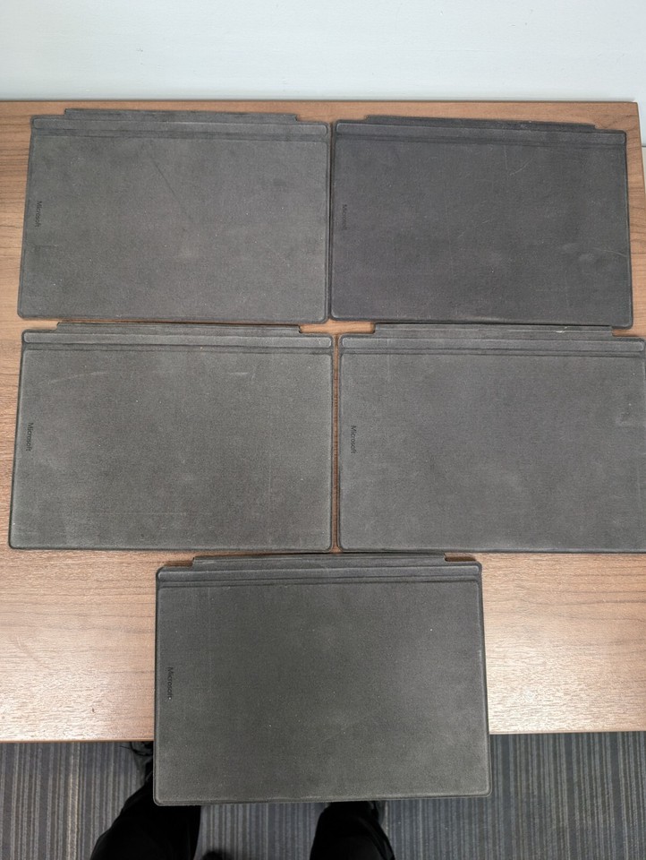 Lot of (5) Microsoft Surface Pro 3, 4, 5, 6 Backlit Keyboard Model 1725 ...