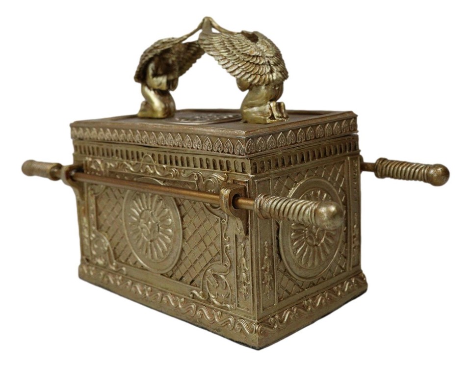 The Ark of the Covenant Box Model Collectible Golden Ark of Testimony ...
