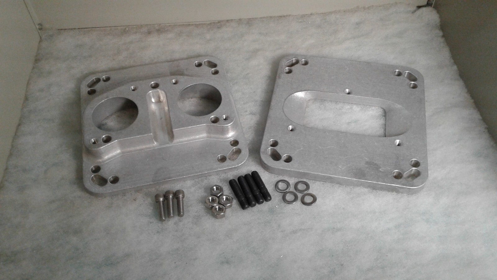 Weber IDF or Dellorto DRLA adapter to Holley 4 barrel manifold