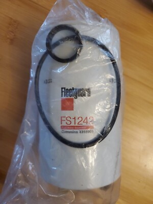 FS1242 Fleetguard Fuel Filter Water Seperator | eBay