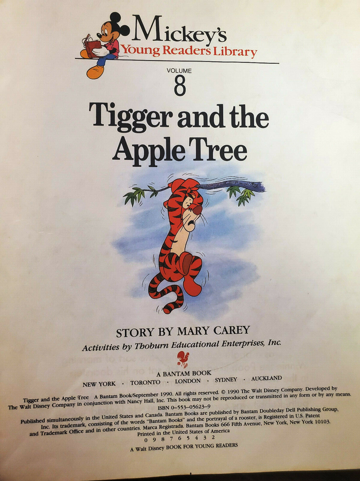 Tigger and the Apple Tree Mickey's Young Readers Library Vol 8 | eBay