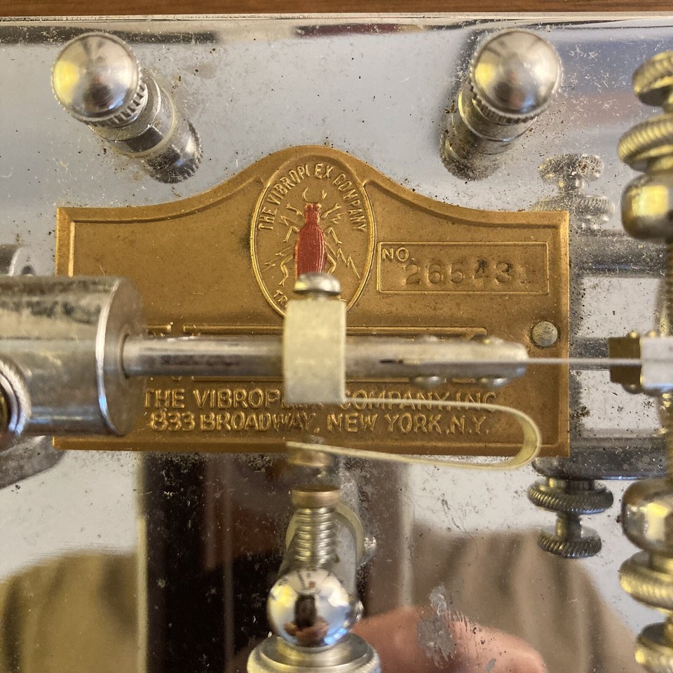 VINTAGE VIBROPLEX ORIGINAL DELUXE Bug Key W/Jewel movement & Chrome ...