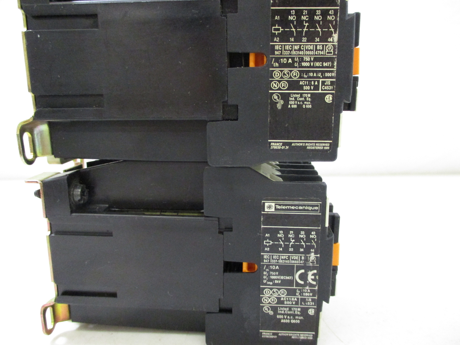 (LOT OF 2) SCHNEIDER ELECTRIC / TELEMECANIQUE CA3 DN31 CONTACTOR RELAY ...
