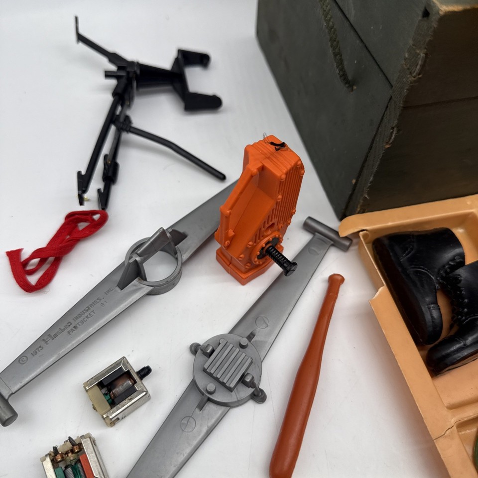 Vintage 1960s GI Joe Foot Locker Lot Vintage Lot Accessories & More ...