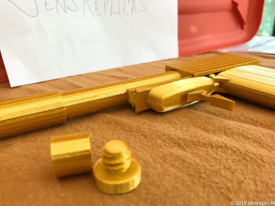 Golden Gun Transforms into Cigarette Case Pen Lighter Replica Prop ...