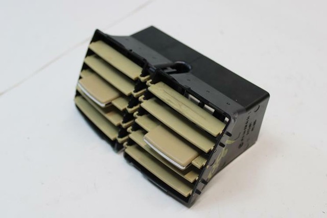 OEM MERCEDES W164 Rear Center Dash Vent Air Guide Nozzle 1648300454 ...