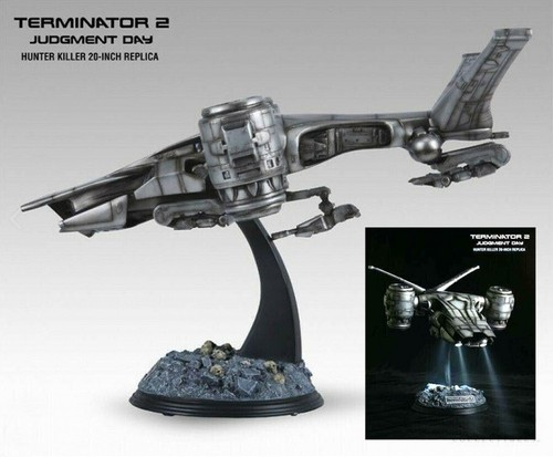 NEW T2: Terminator 2 Aerial Hunter Killer Prop Replica Sideshow ...