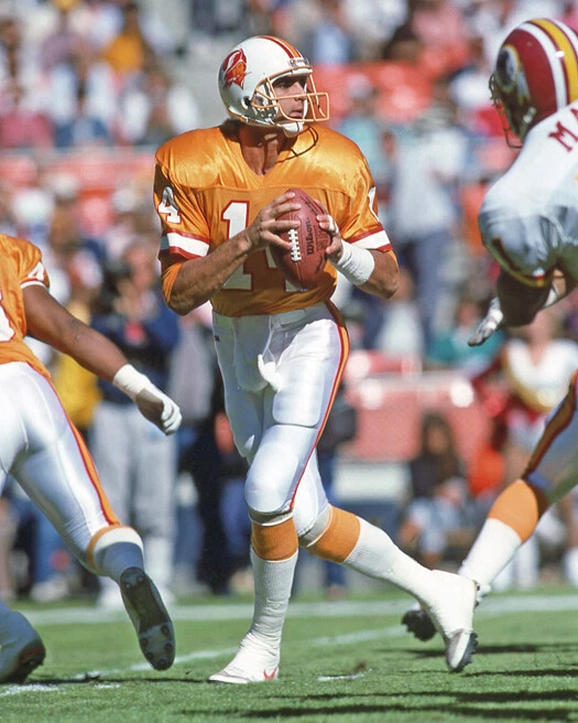 Vinny Testaverde Buccaneers