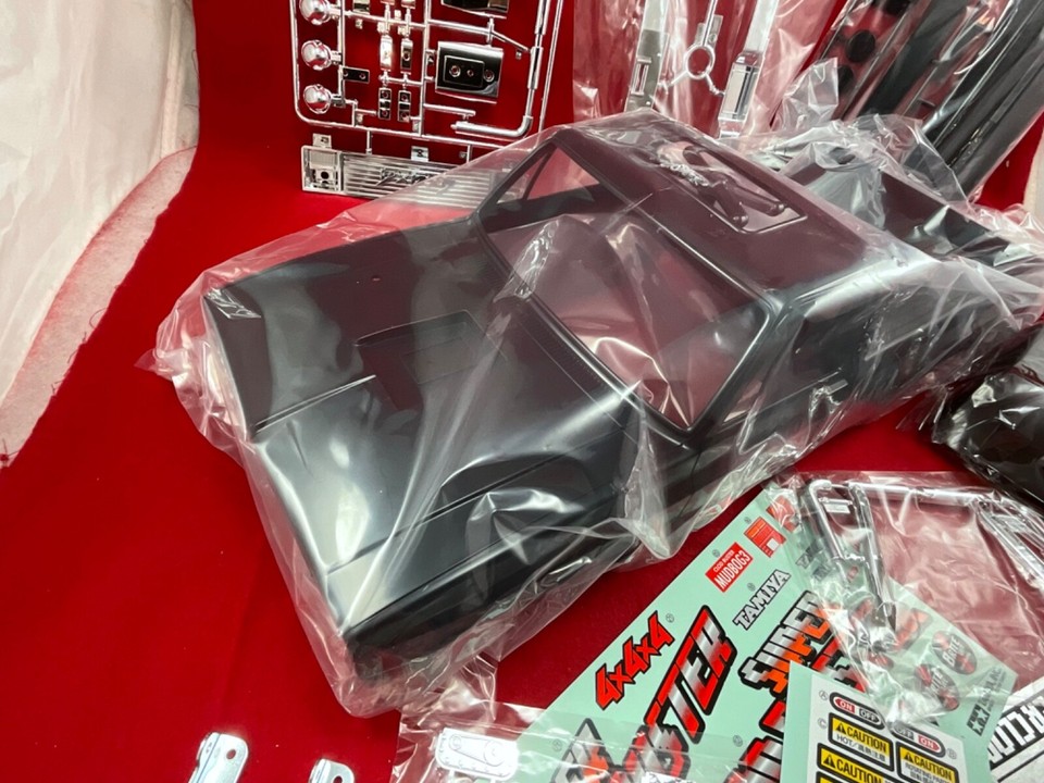 TAMIYA SUPER CLODBUSTER black edition BODY + plastic set clod buster ...