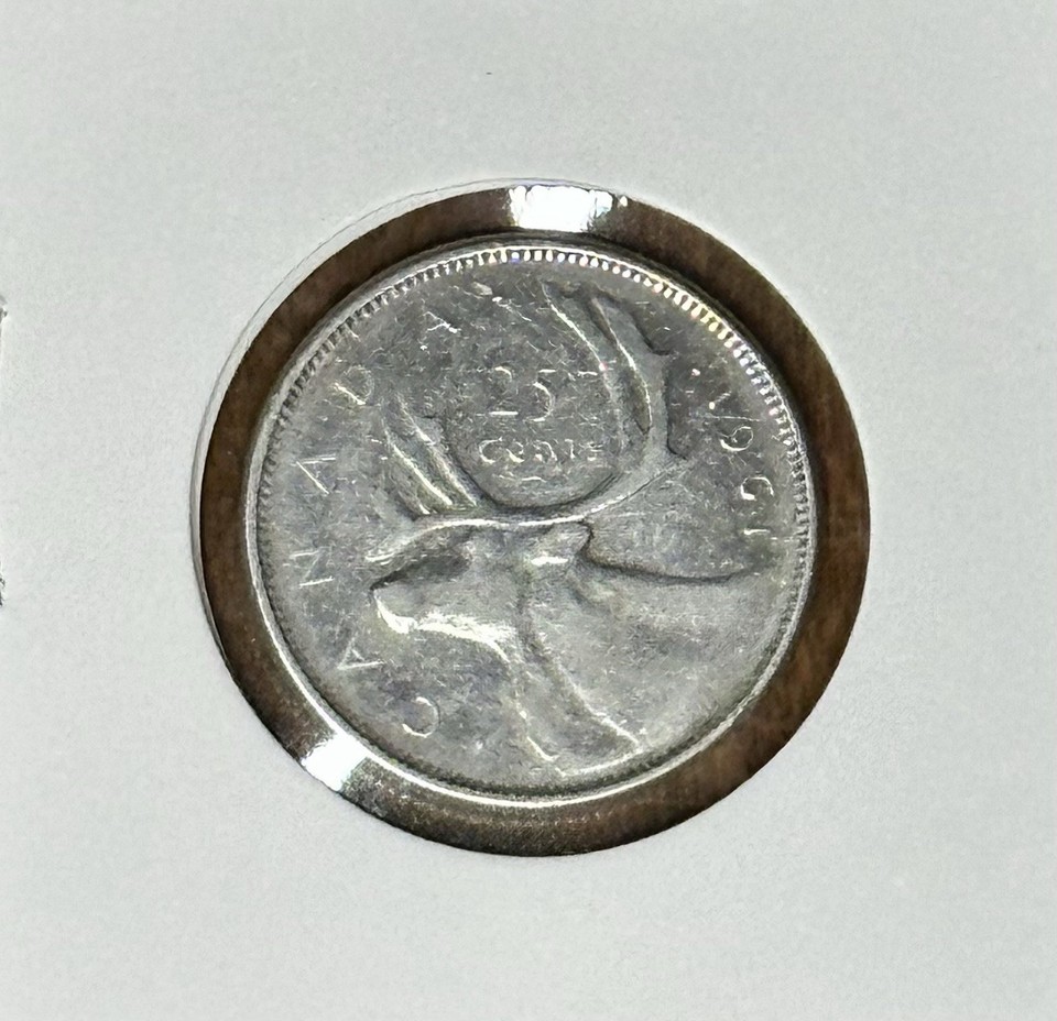 1961 Canadian 25 Cent Collectible! Coin 80% Silver Queen Elizabeth II ...