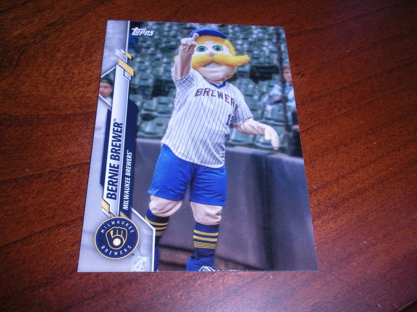 2020 Topps Opening Day Mascots #M-8 Bernie Brewer Milwaukee Brewers | eBay