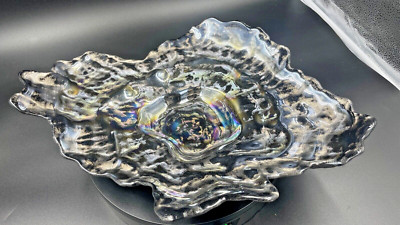 Donald Stuart Opalescent Arda Glassware Oyster Shaped Serving Dish/Bowl ...