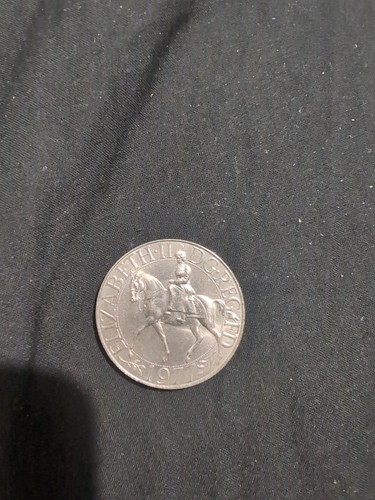 1977 Elizabeth II DG.REG FD Commemorative Coin Queen Elizabeth 2 ...