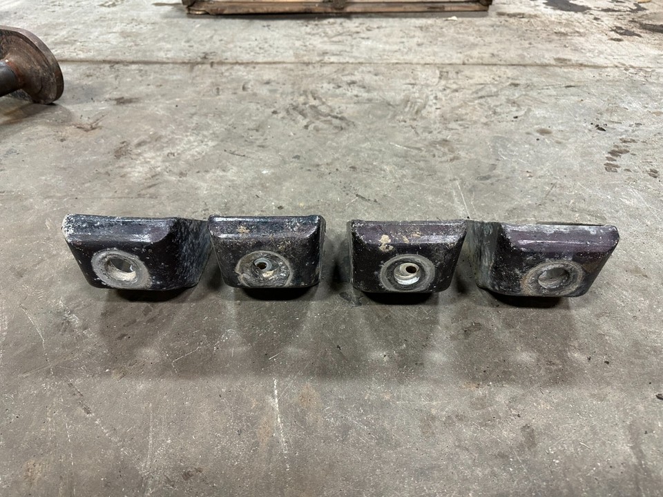 Kenworth Shock Mount P/N: K324-501 for AG400, AG200 | eBay