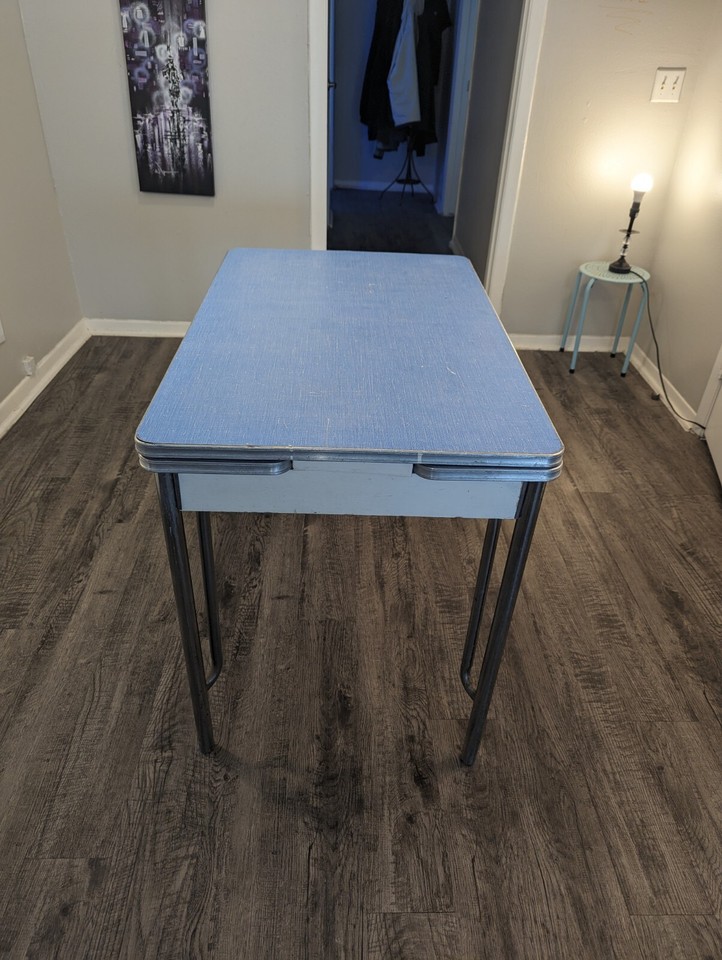 Vintage Blue Formica Table Pull Out Leaves And Chrome Edges And Utensil ...