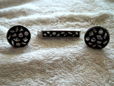 Cuff Links and Tie Clasp/Bar Set, Silver Tone Metal w/Black Matte ...