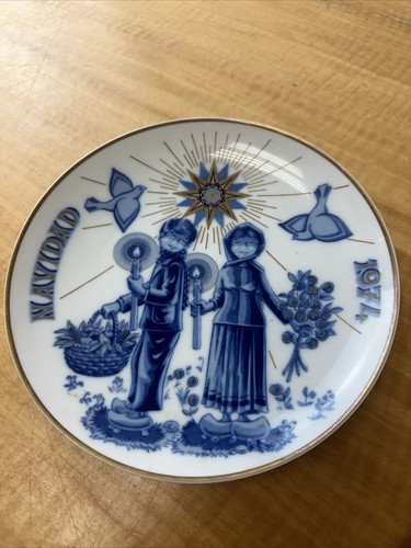SANTA CLARA Porcelana Made in Spain Display plate Navidad 1974 | eBay