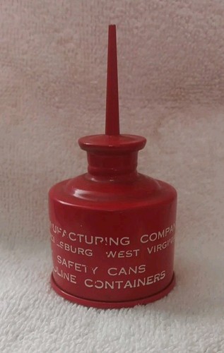 Vintage Eagle Manufacturing Co. Red Mini Oil Can Thumb Oiler NEVER USED ...