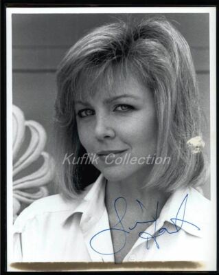 Lisa Hartman - Signed Autograph Movie Still - KNOT'S LANDING | eBay
