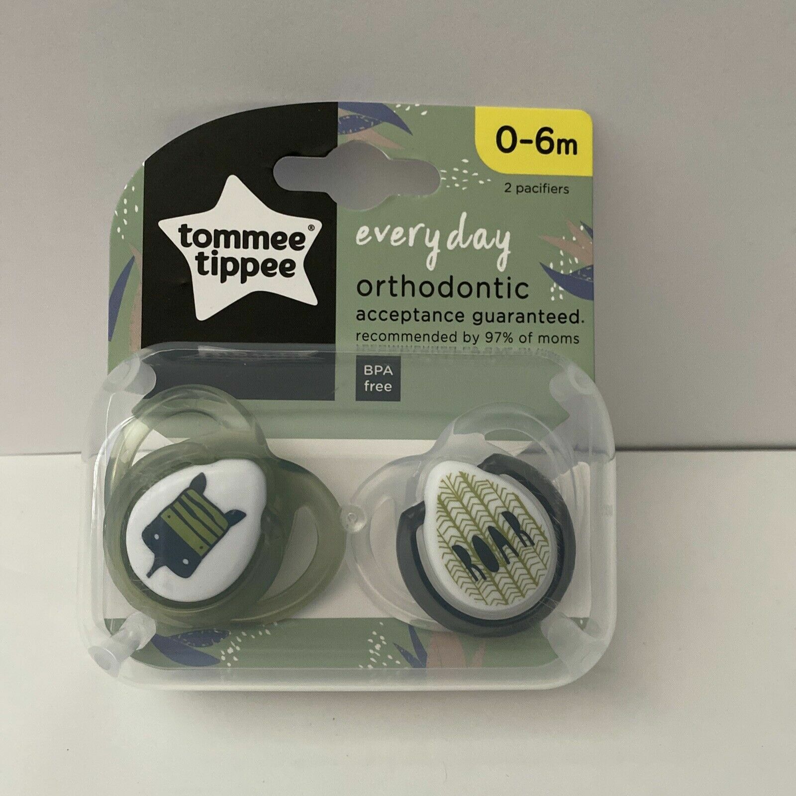 Tommee Tippee Everyday Orthodontic Pacifier 0-6m Pack of 2 Pacifiers | eBay