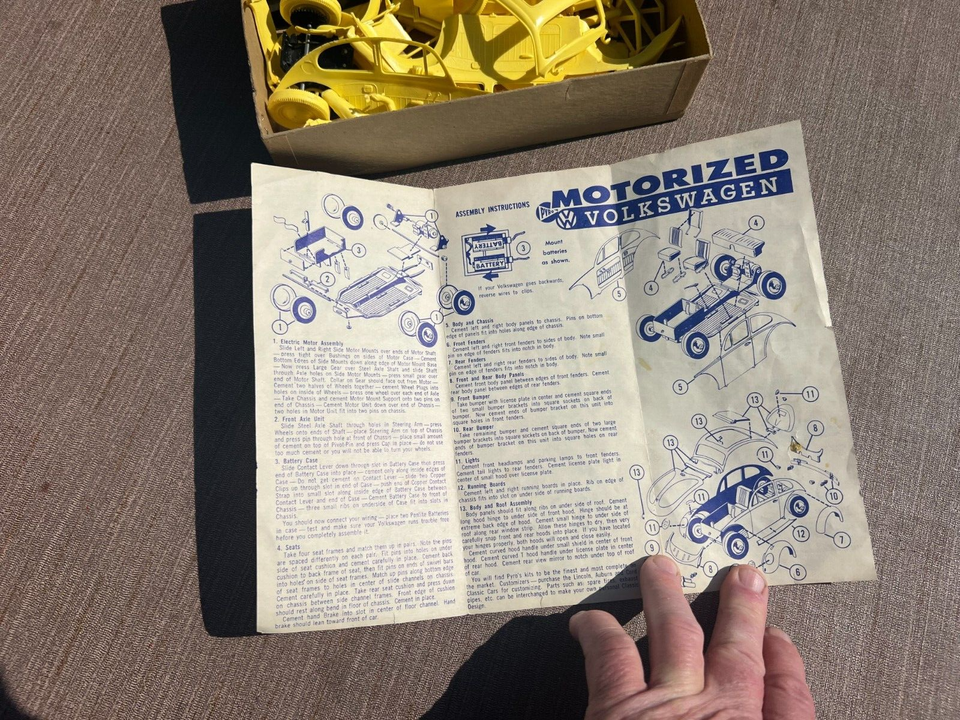 Pyro Motorized Volkswagen # 334-1.98 Vintage Model Kit | eBay