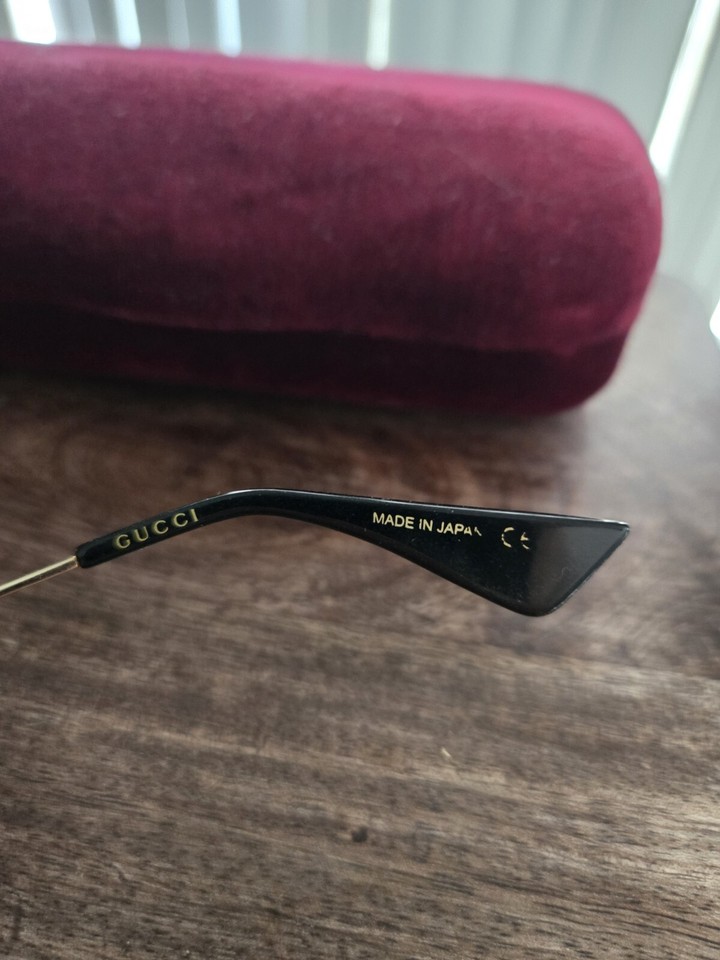 Gucci GG0062S 001 57 140mm Aviator Sunglasses with Black and Gold Frame ...