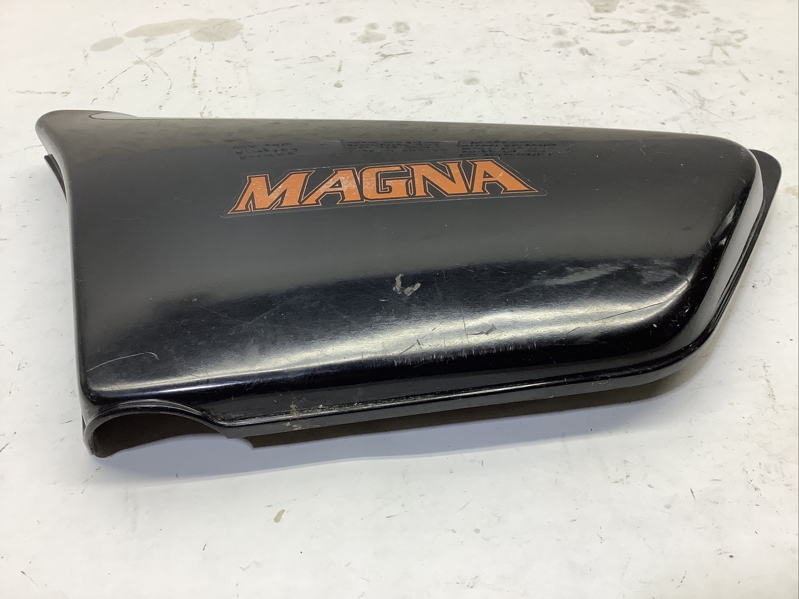 1984 Honda VF700C Magna Side Cover Left | eBay