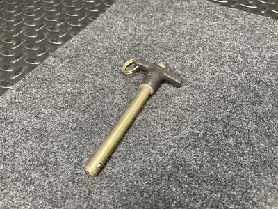 Fasteners & Hardware - T Handle Lock Pin