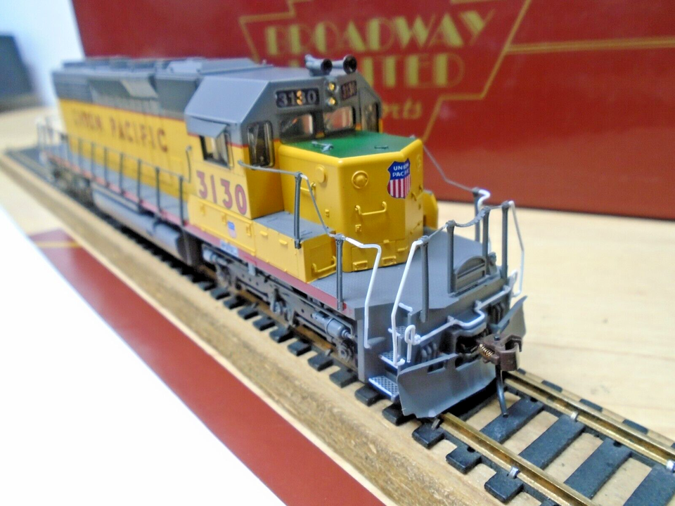 Broadway Ltd HO 709 Union Pacific SD40-2 Diesel Loco #3130 Runs DC/DCC ...